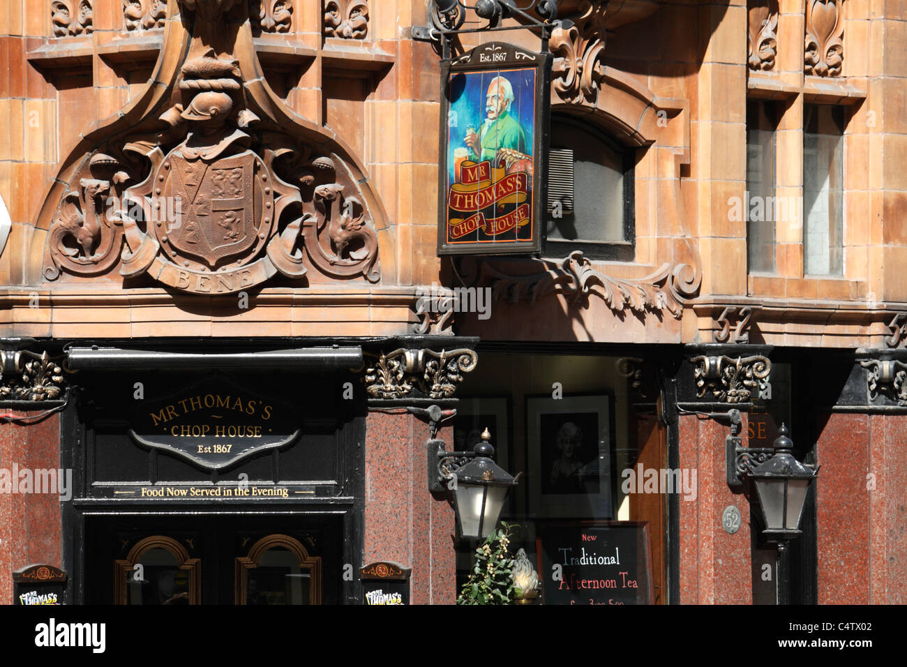 Mr Thomas's Chop House pub in Manchester, England Stock Photo - Alamy