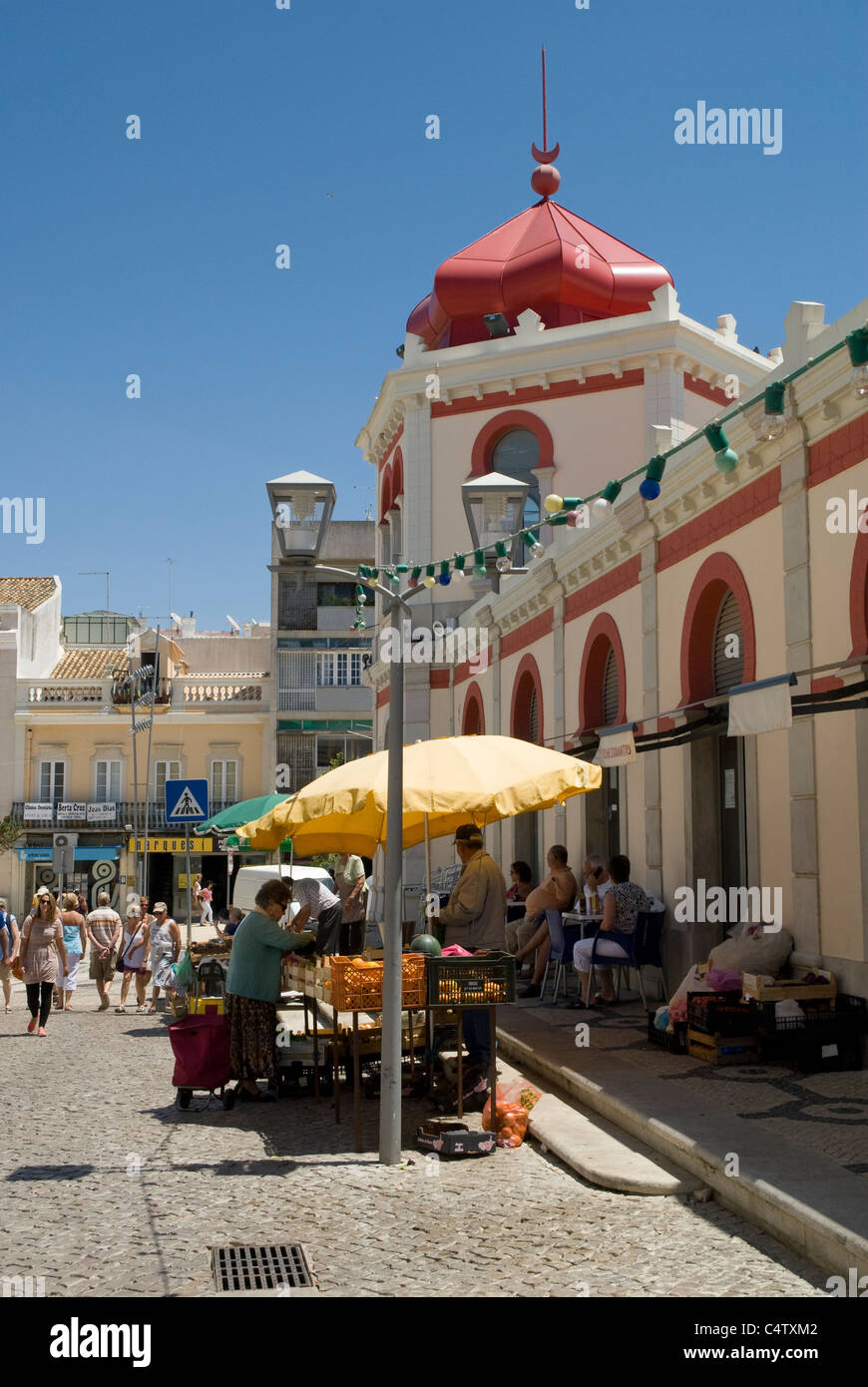 Loule produce market hi-res stock photography and images - Alamy