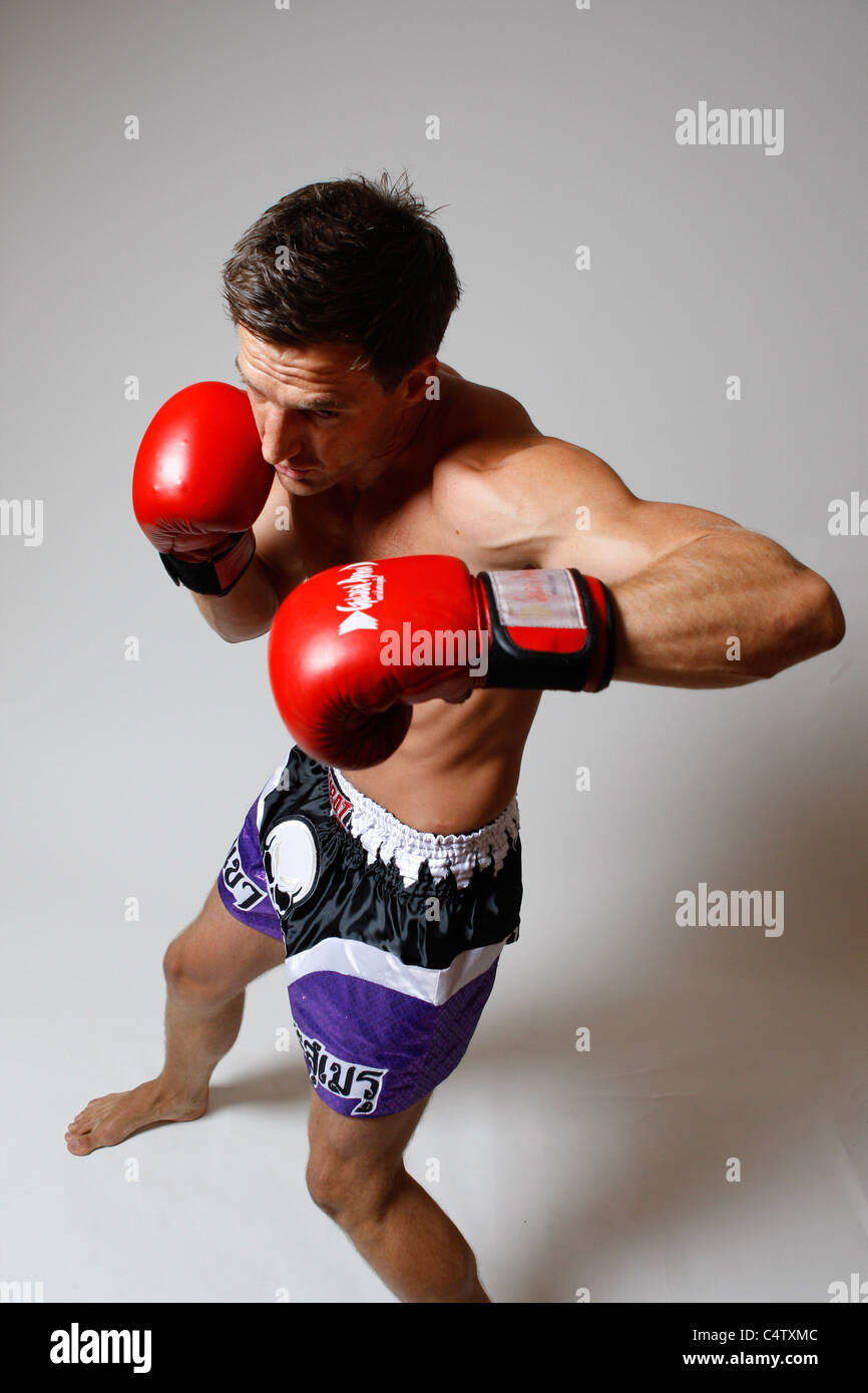 kick boxer training Stock Photo - Alamy