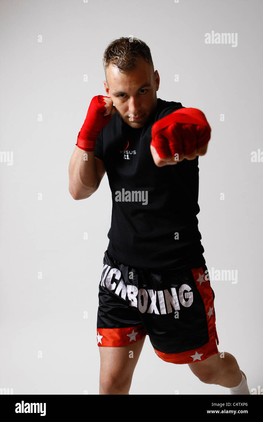 kick boxer training Stock Photo - Alamy
