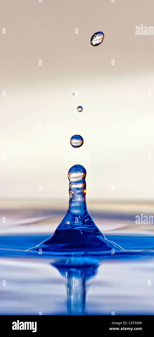 Spalsh of water hi-res stock photography and images - Alamy