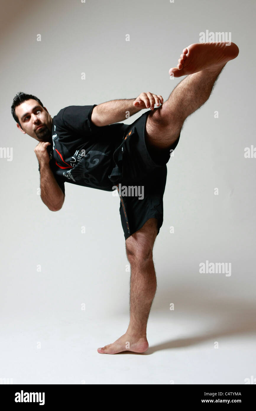 kick boxer training Stock Photo - Alamy