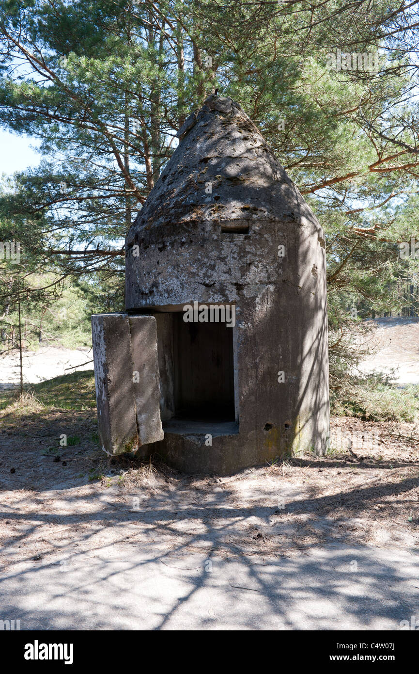 Ww2 bunker poland sea hi-res stock photography and images - Alamy