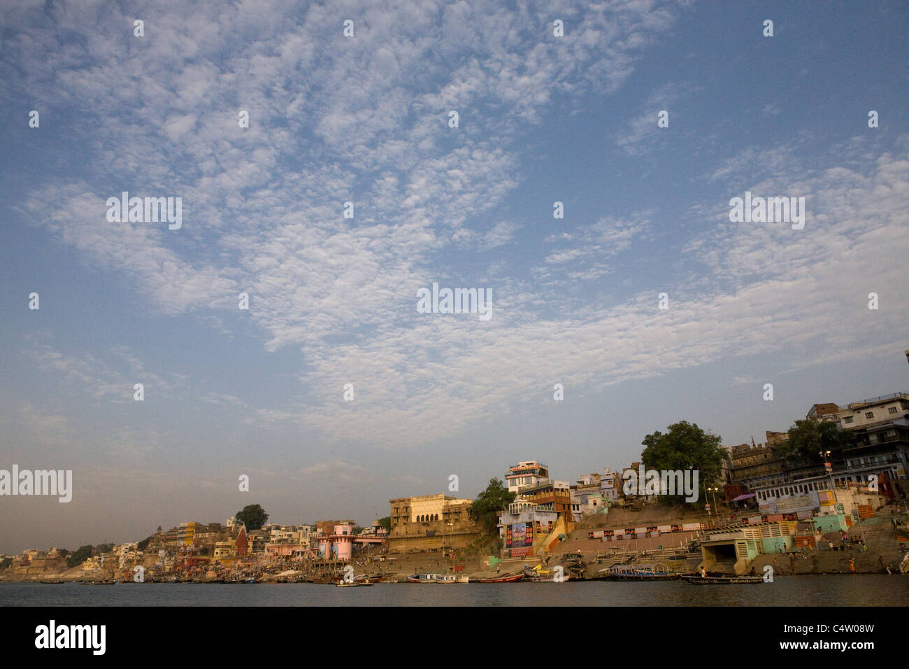 Ganges village ghats hi-res stock photography and images - Alamy