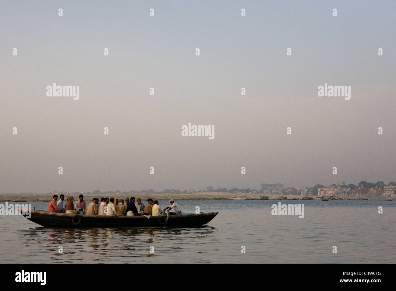 Boat ganga river hi-res stock photography and images - Alamy