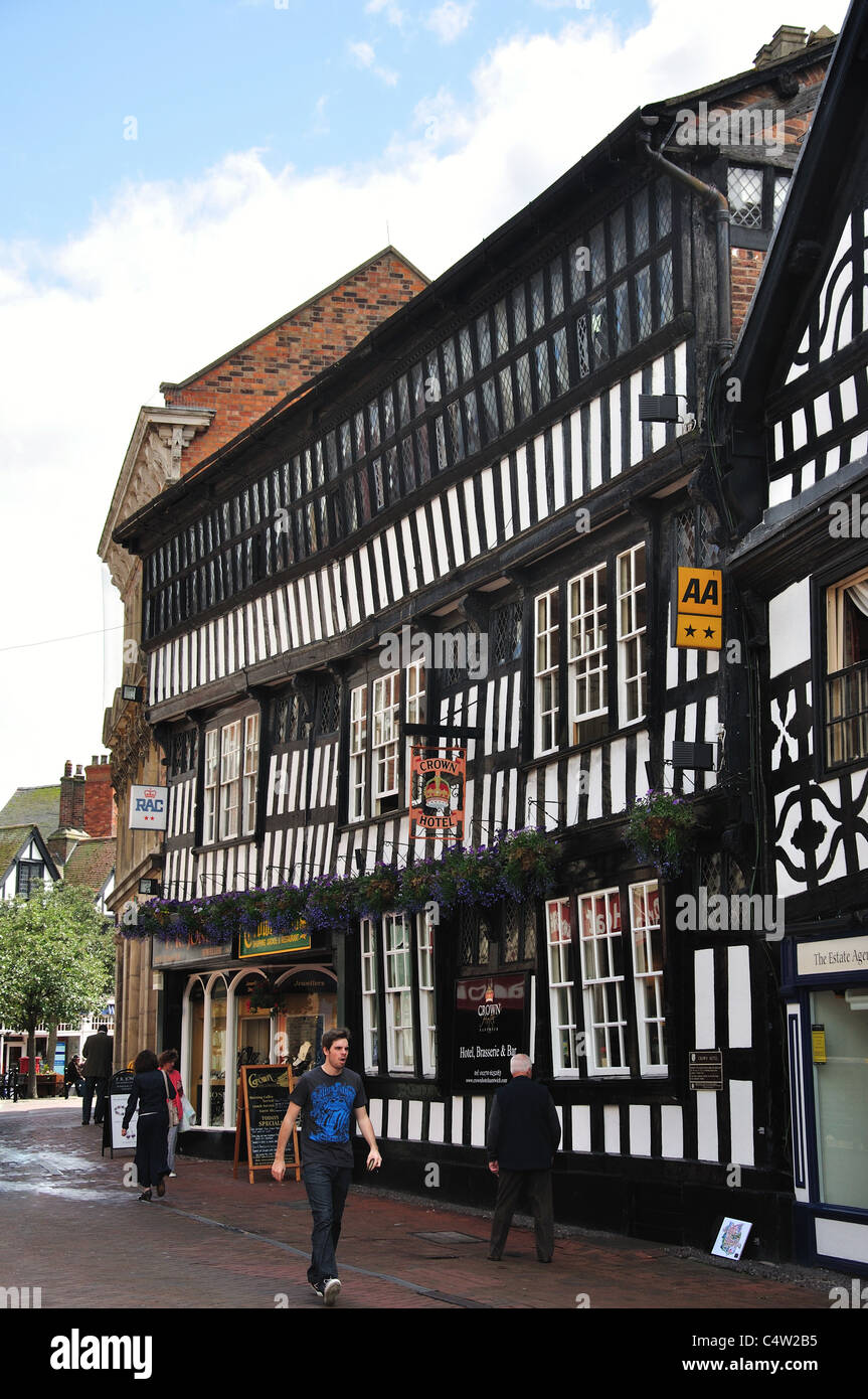 16th century Crown Hotel, High Street, Nantwich, Cheshire, England ...