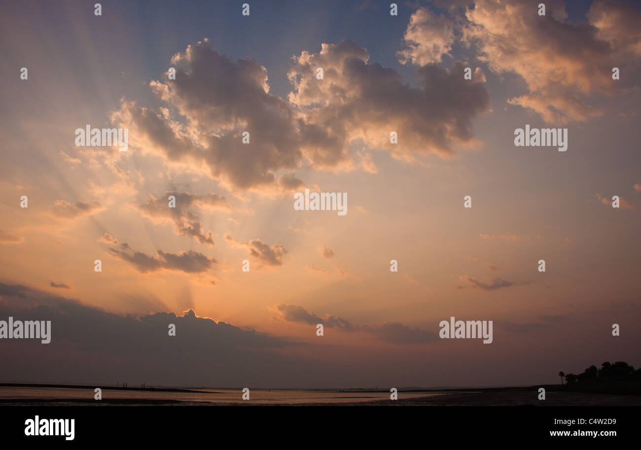 Sun rays clouds florida hi-res stock photography and images - Alamy