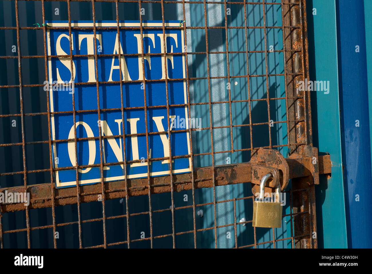 Staff Only warning sign Stock Photo - Alamy