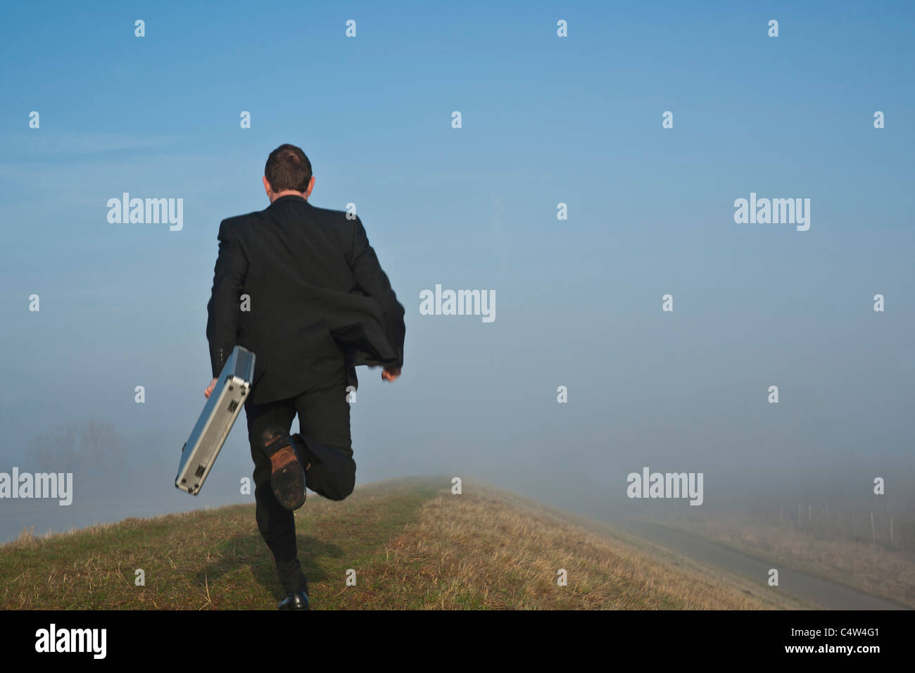 Man running back view one hi-res stock photography and images - Alamy
