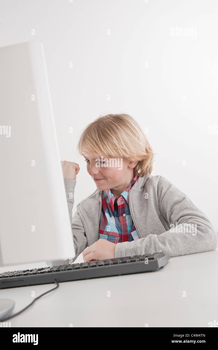 Teenager using Computer Stock Photo - Alamy