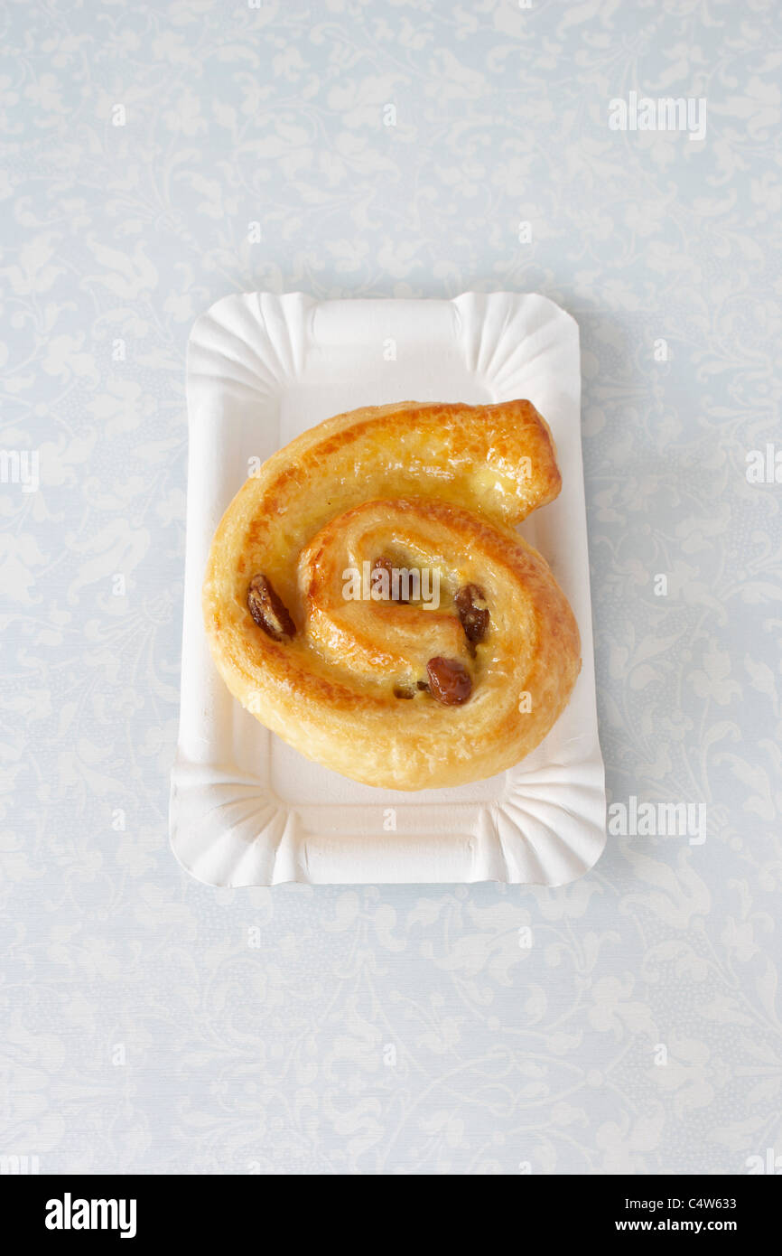 Raisin coil hi-res stock photography and images - Alamy