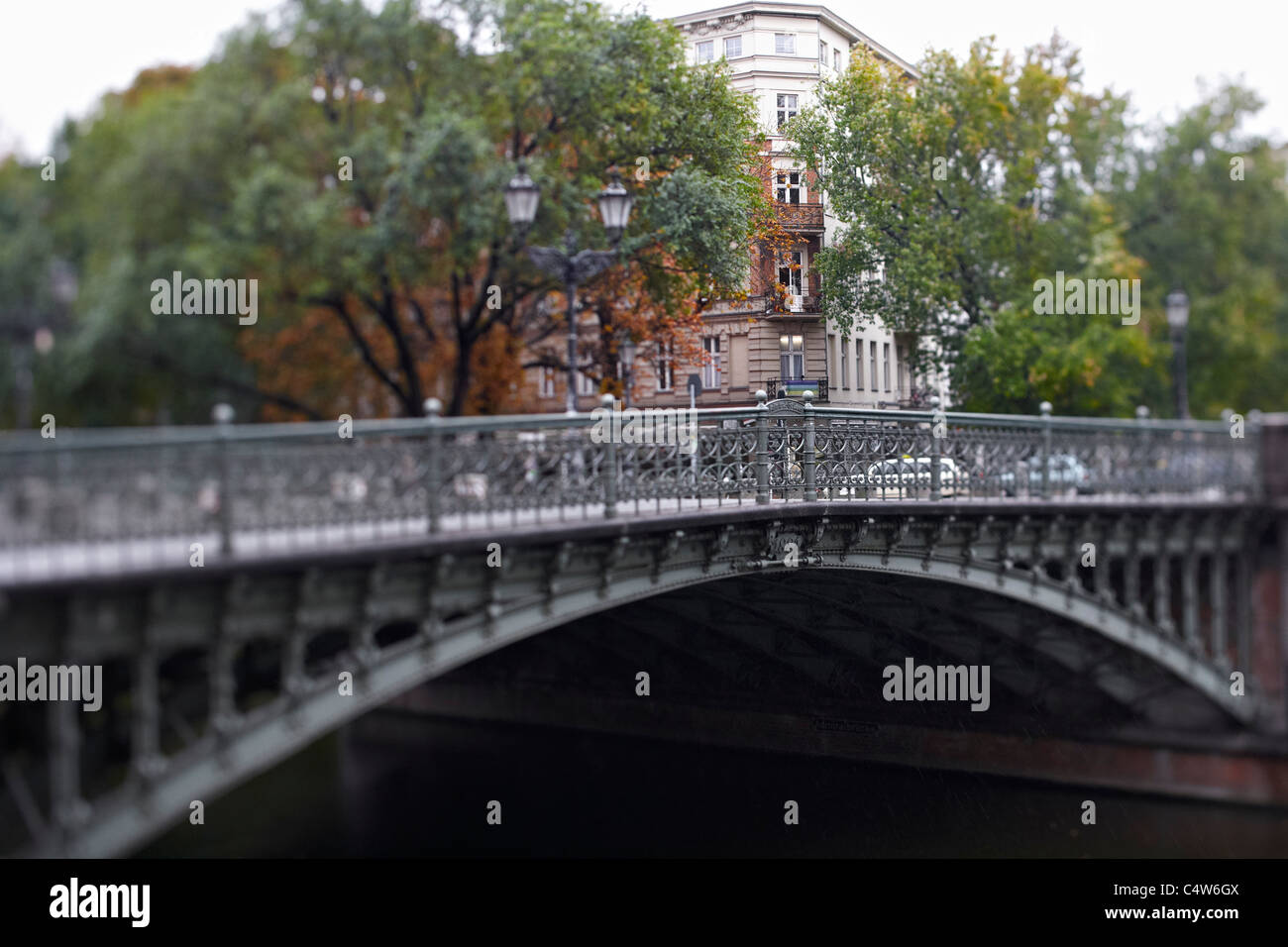 Structural bridge archway hi-res stock photography and images - Alamy