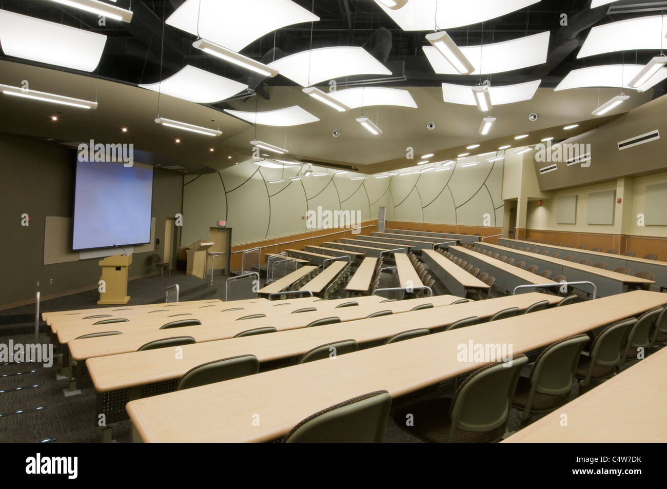 Lecture Classroom at Community College Stock Photo - Alamy