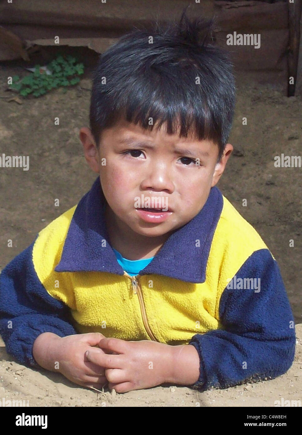 Poor children uk hi-res stock photography and images - Alamy