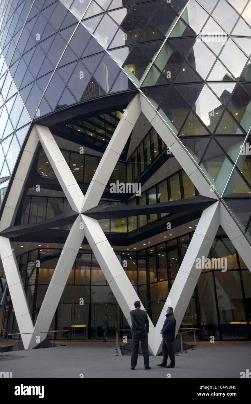 30 St Mary Axe, the Swiss Re Building (colloquially referred to as the ...