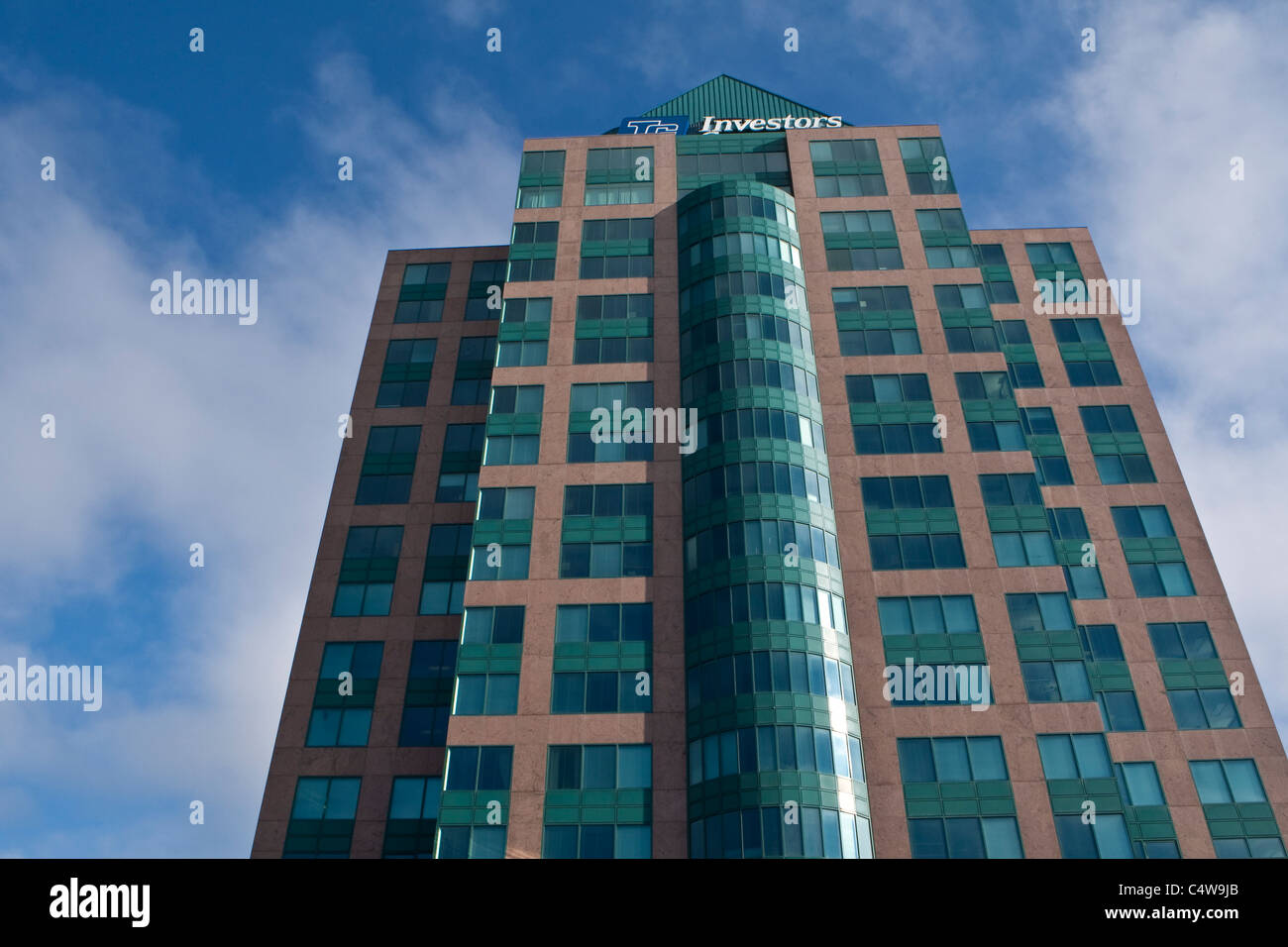 Investors hi-res stock photography and images - Alamy