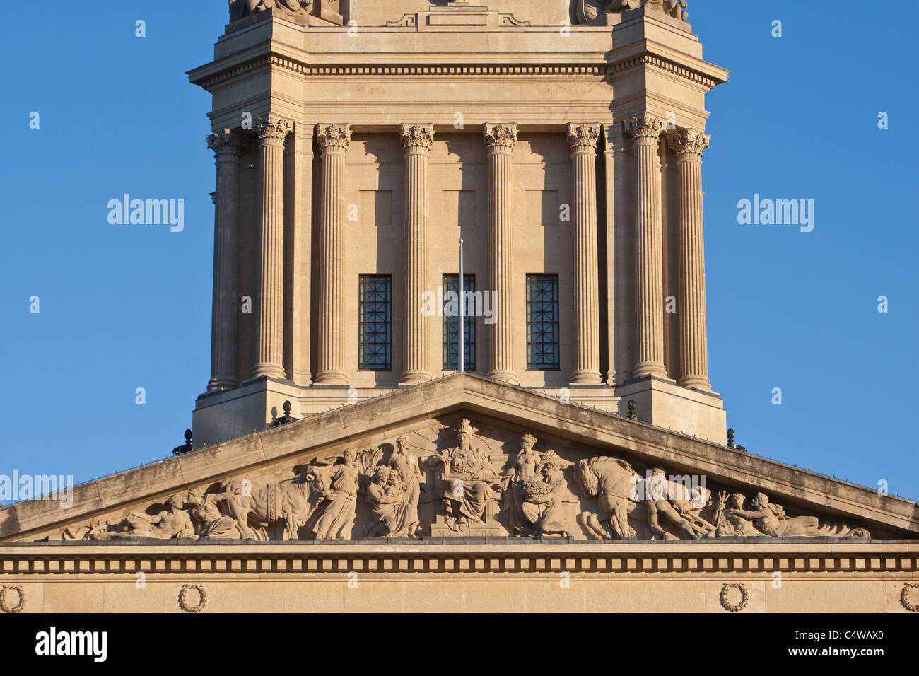 The Manitoba Legislative Building Stock Photo - Alamy