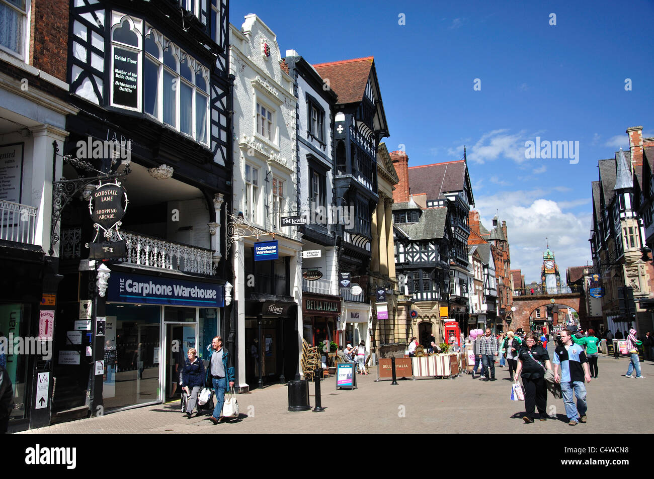 Buildings and landmarks eastgate street chester hi-res stock ...