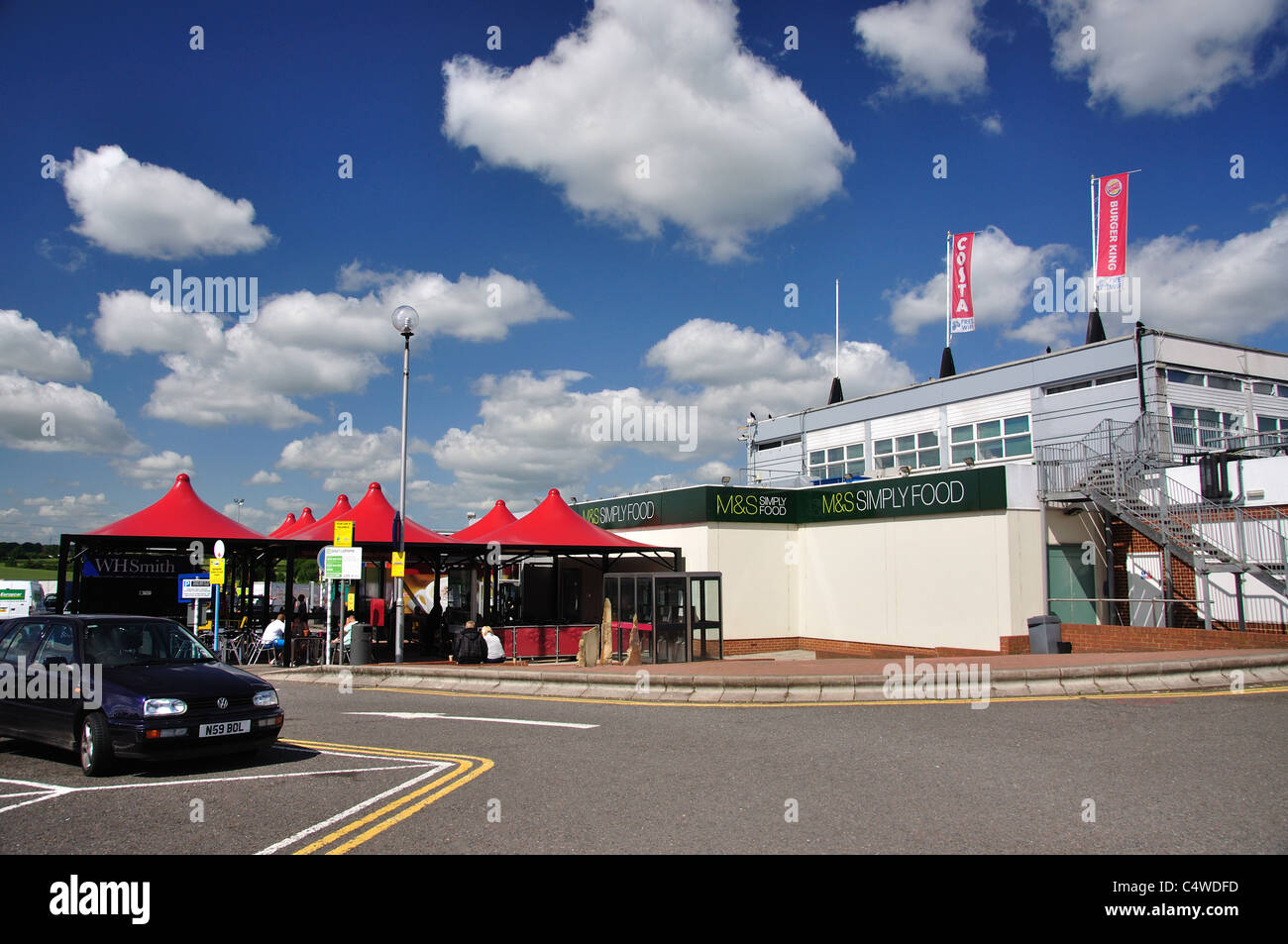 Moto Toddington Services, M1 Motorway, Toddington, Bedfordshire ...