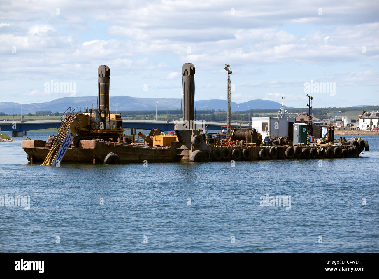 Dredging scotland hi-res stock photography and images - Alamy