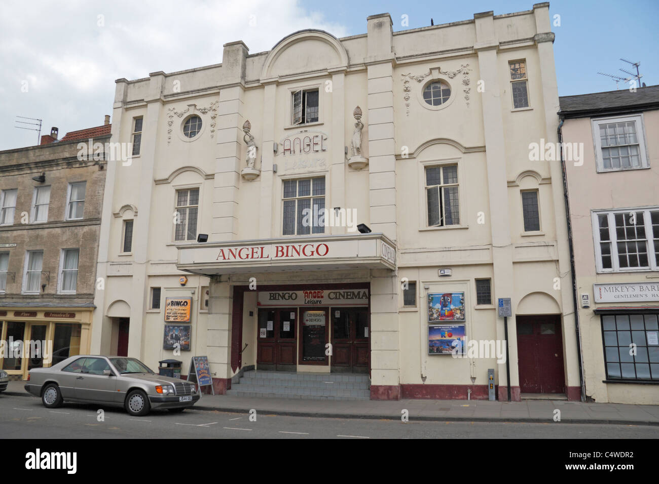 The Angel Bingo Hall And Cinema In Devizes Wiltshire England Stock The Angel Bingo Hall And Cinema In Devizes Wiltshire England Stock