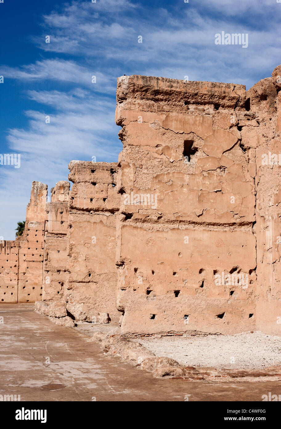 Crumbling stone hi-res stock photography and images - Alamy