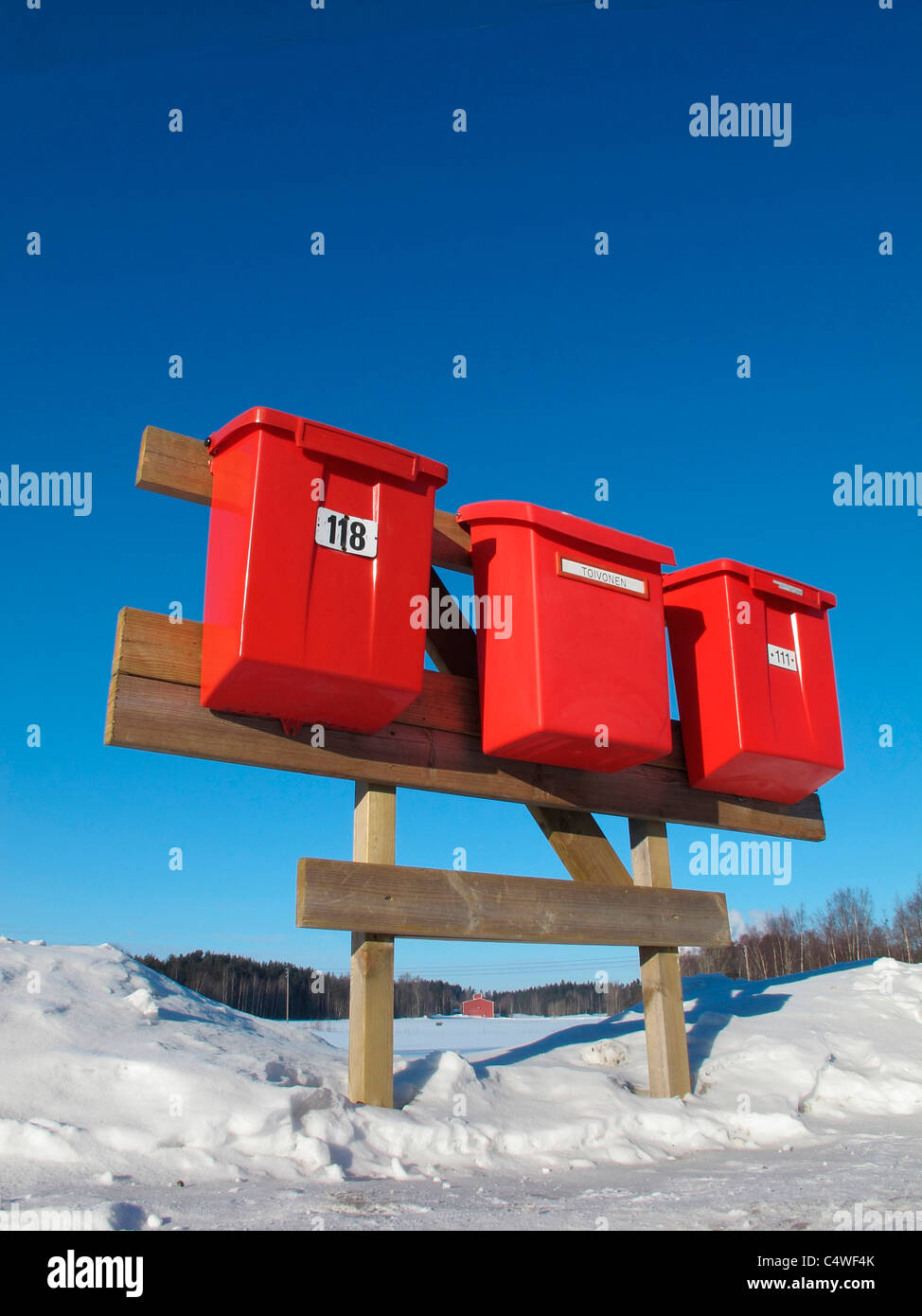 Letter box and snow hi-res stock photography and images - Alamy
