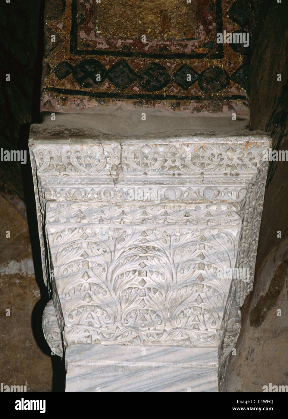 Pillar capital, Aya Sofya, İstanbul, Turkey 000531 2331 Stock Photo - Alamy