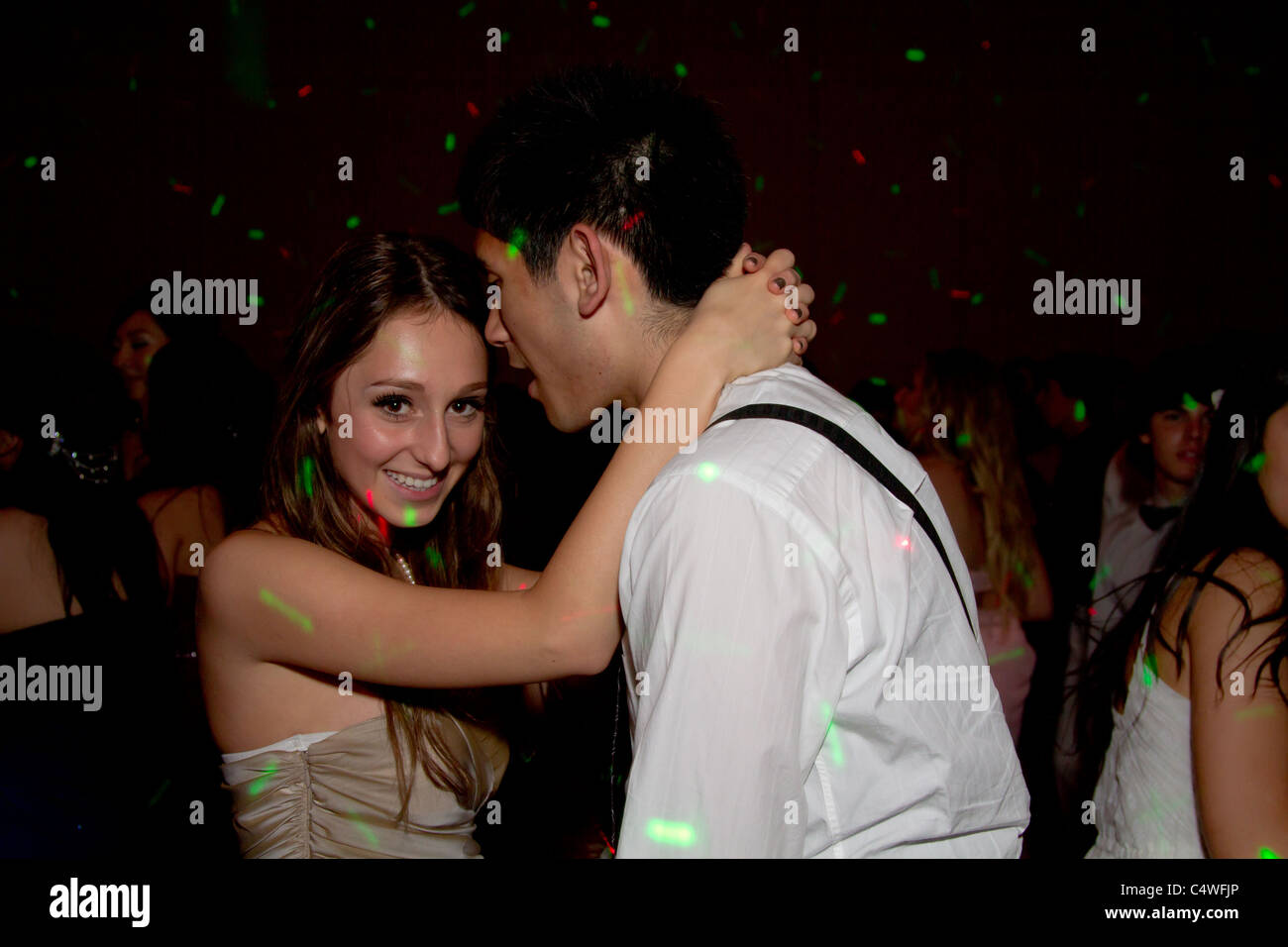 teenager "in love" lovers couple dancing Stock Photo - Alamy