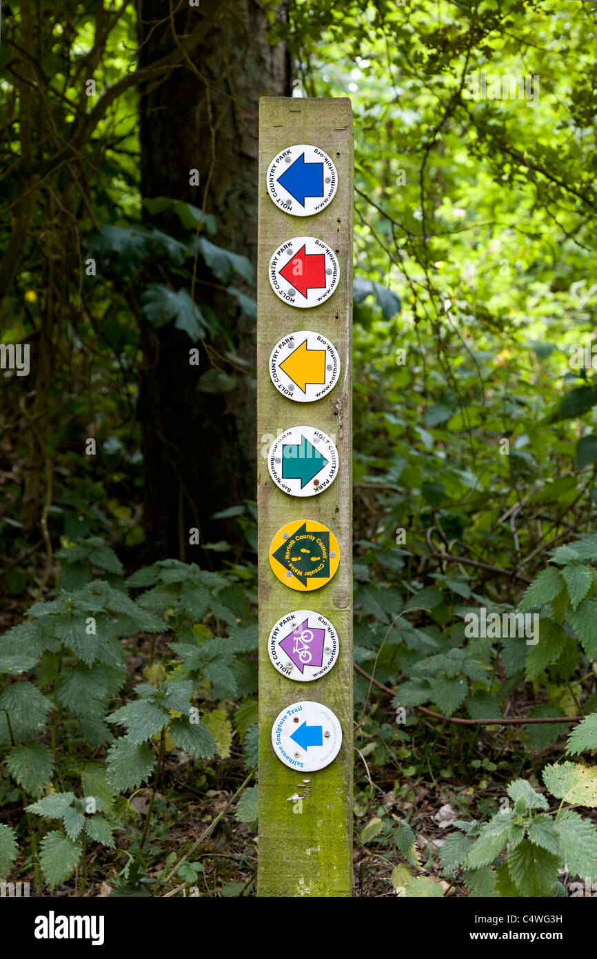 Pathway marker hi-res stock photography and images - Alamy