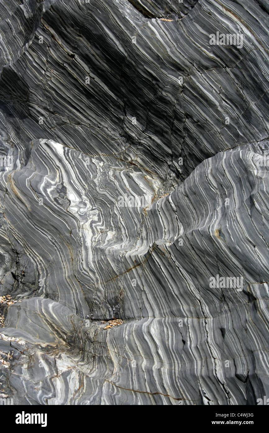 Grey rocks white lines hi-res stock photography and images - Alamy