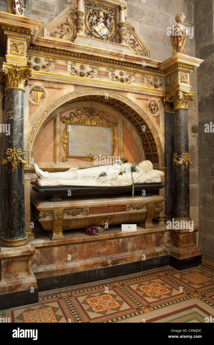 Royal crypt hi-res stock photography and images - Alamy