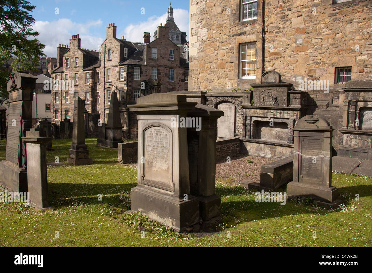 Scotland, Edinburgh. Historic Greyfriars Cemetery Stock Photo - Alamy