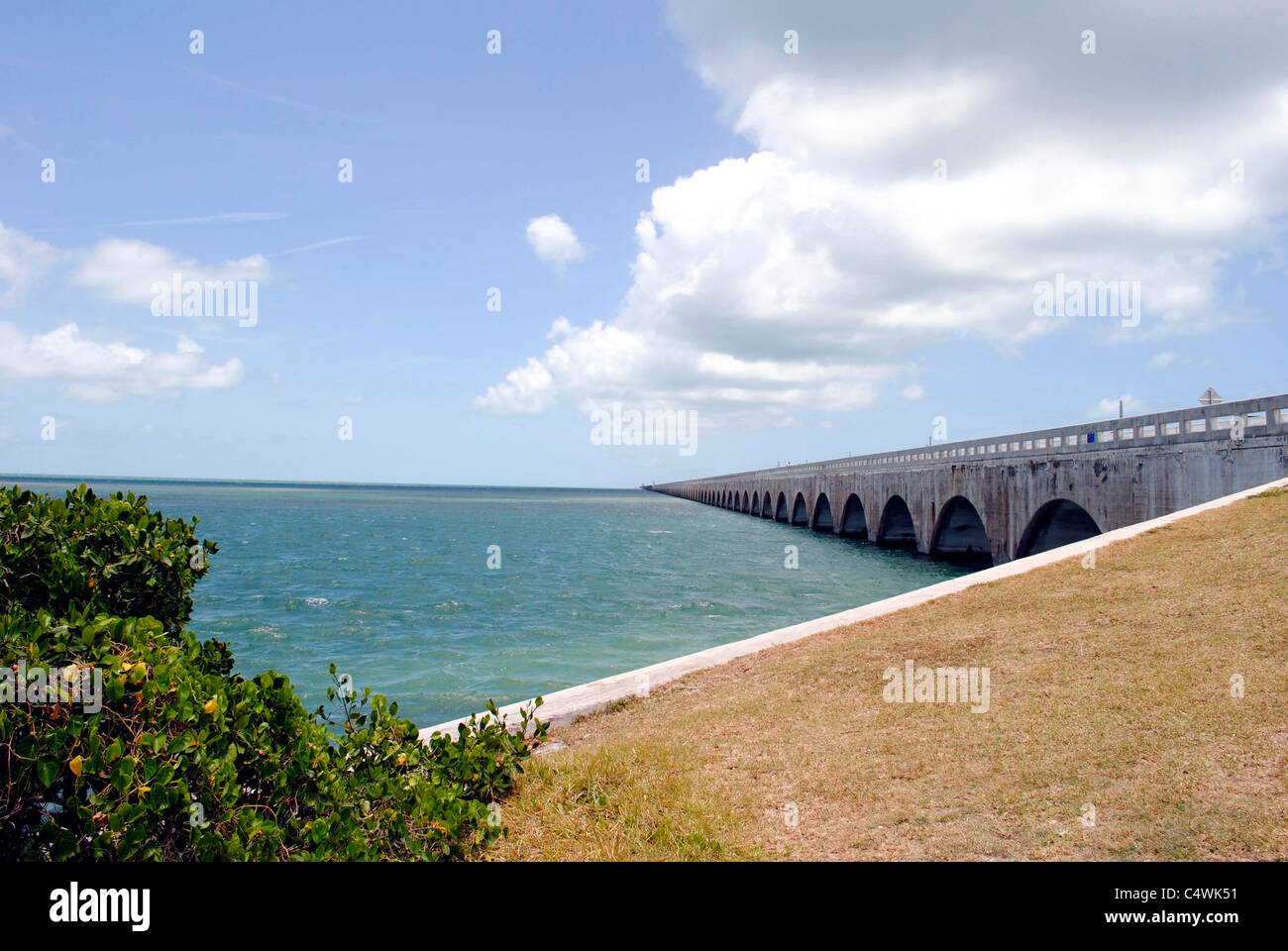 7 mile bridge Florida Keys Stock Photo - Alamy