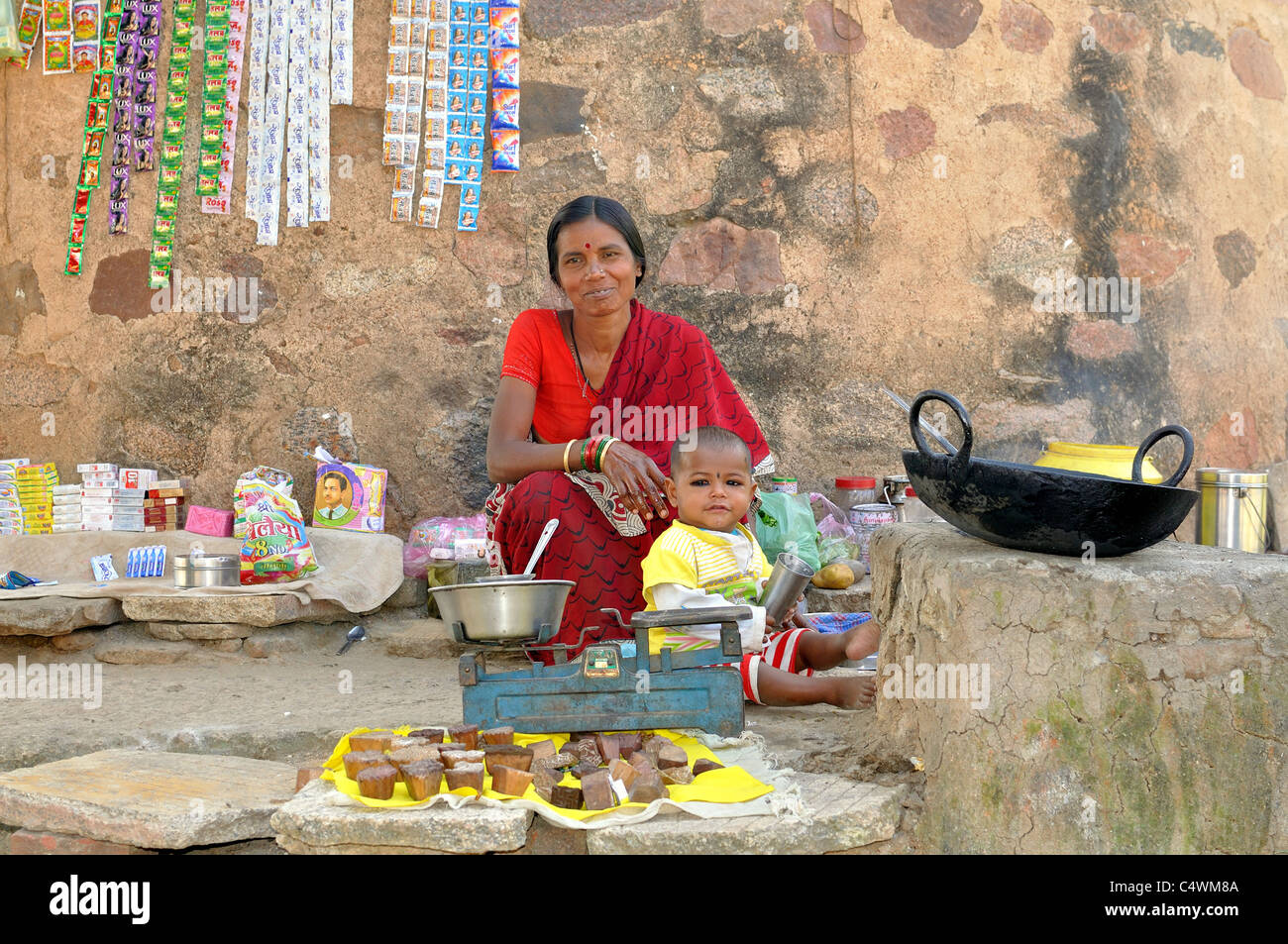 Pan shop india hi-res stock photography and images - Alamy