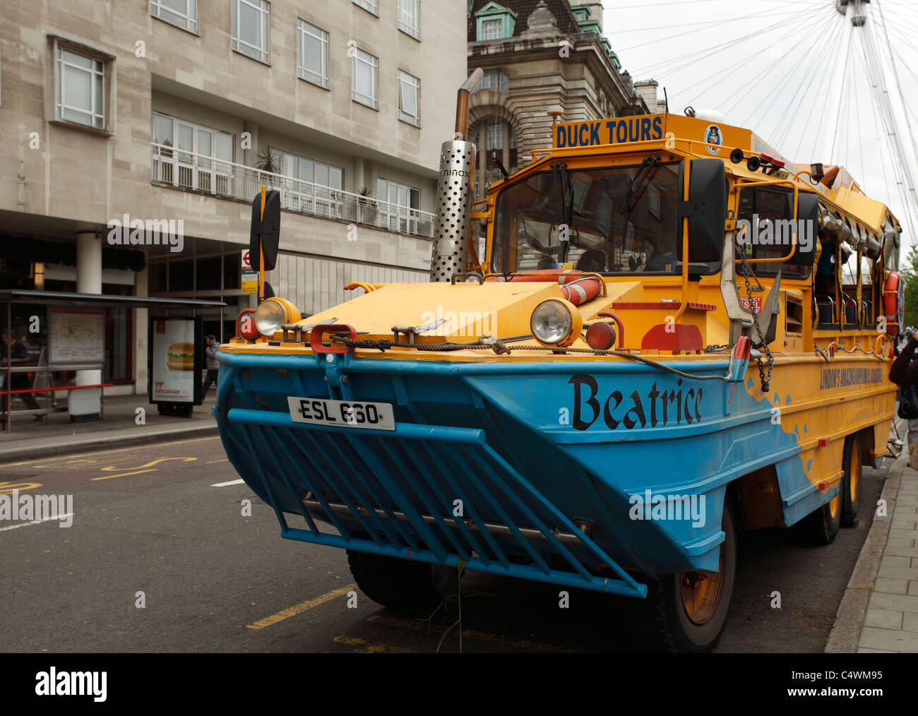 London fact or fiction tour hi-res stock photography and images - Alamy