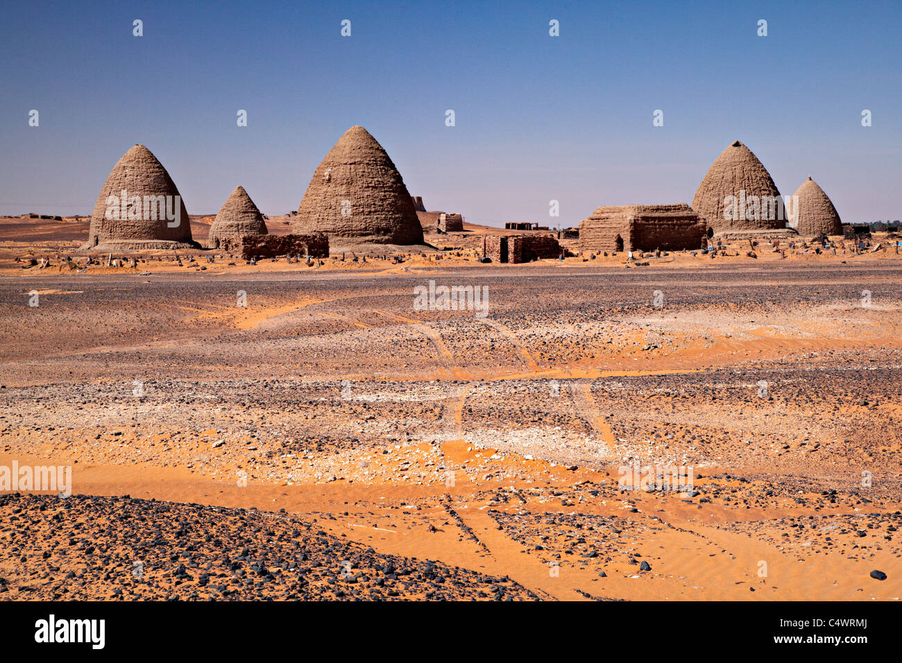 Dongola hi-res stock photography and images - Alamy