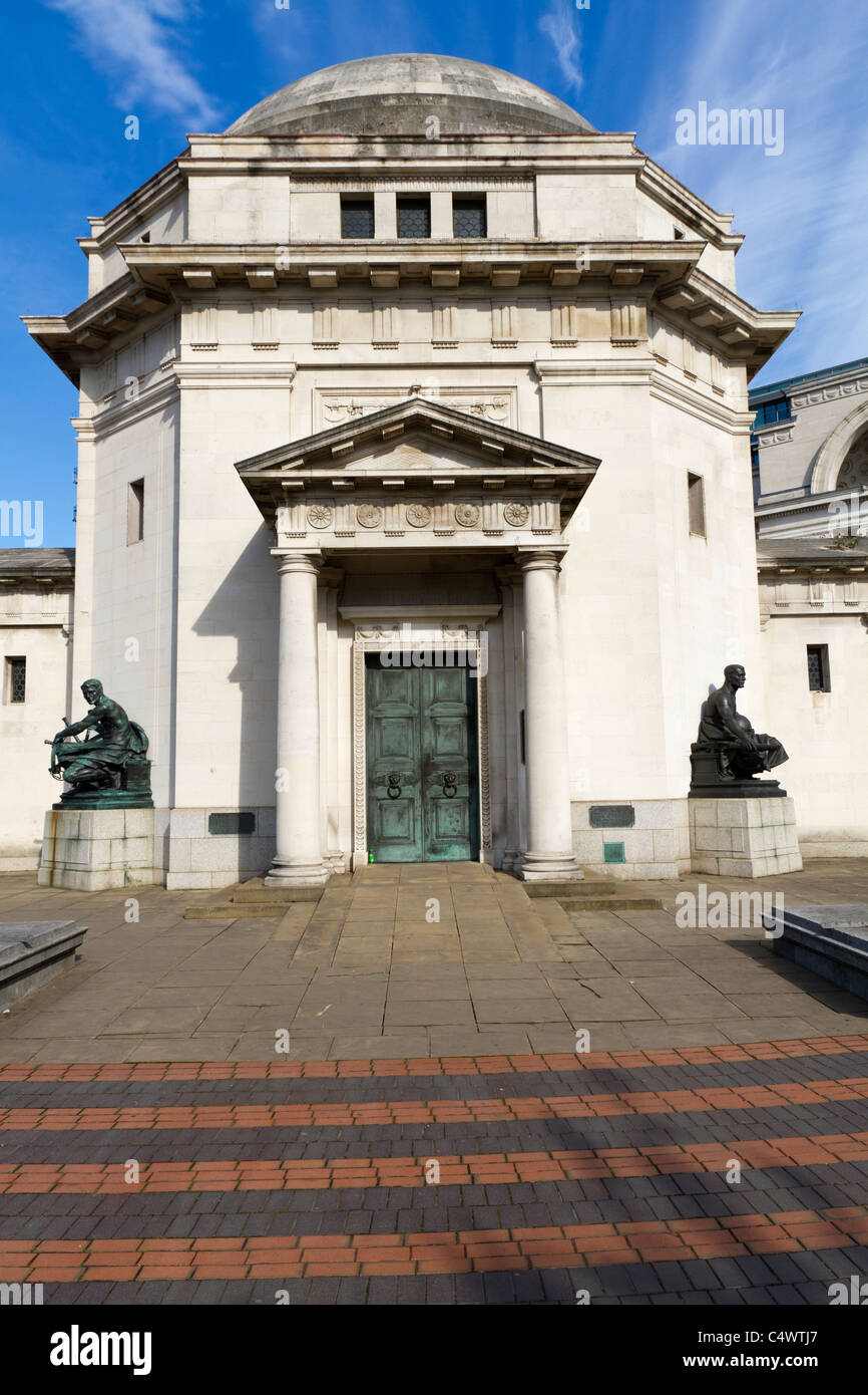 Hall of memory war memorial hi-res stock photography and images - Alamy