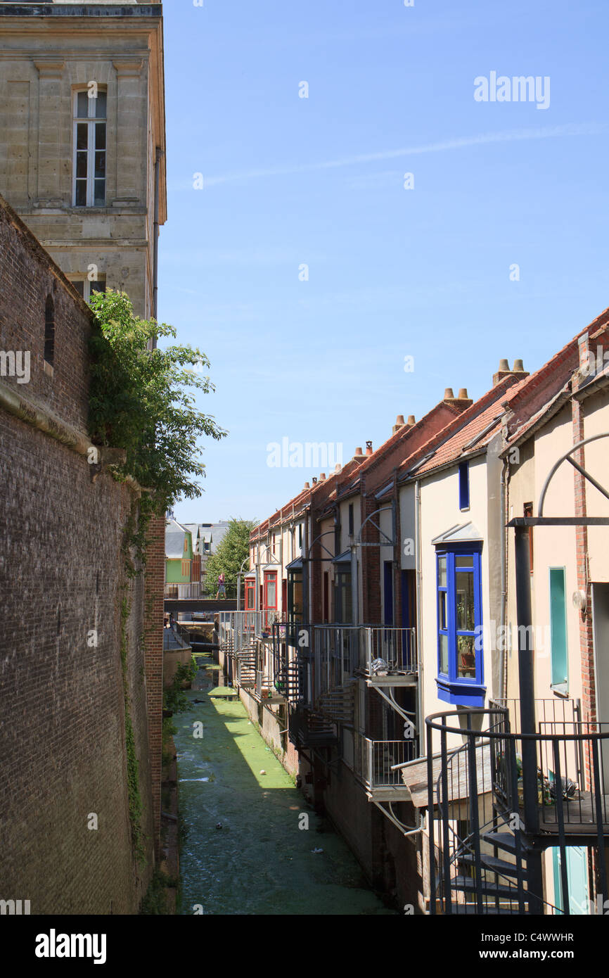 Amiens canal hi-res stock photography and images - Alamy