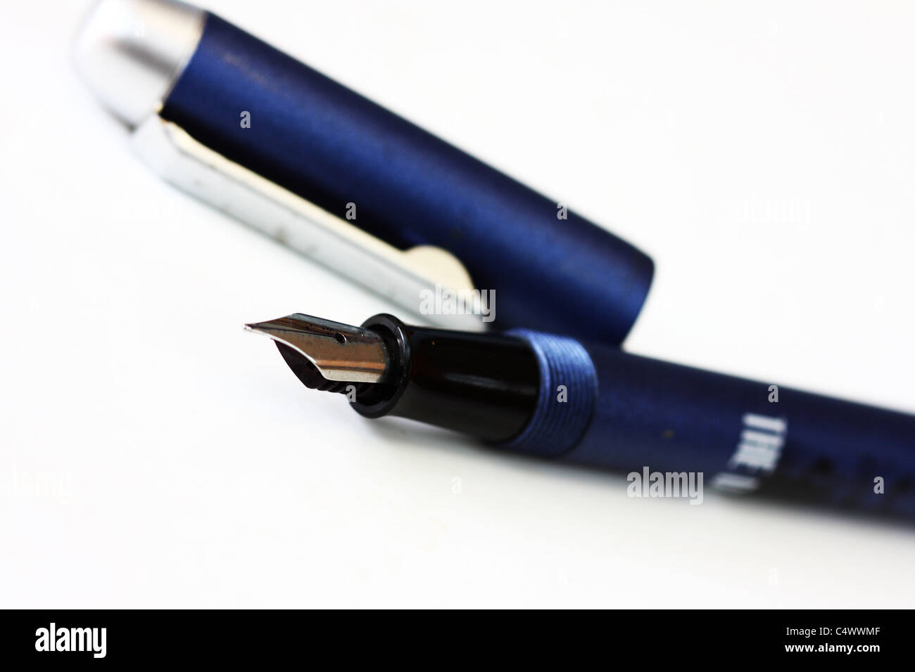 Closeup of fountain pen Stock Photo - Alamy