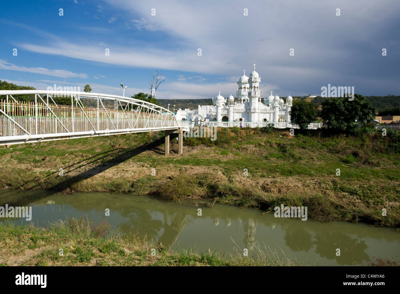 Soofi bridge over the Klip river leading to Soofi mosque, Ladysmith ...