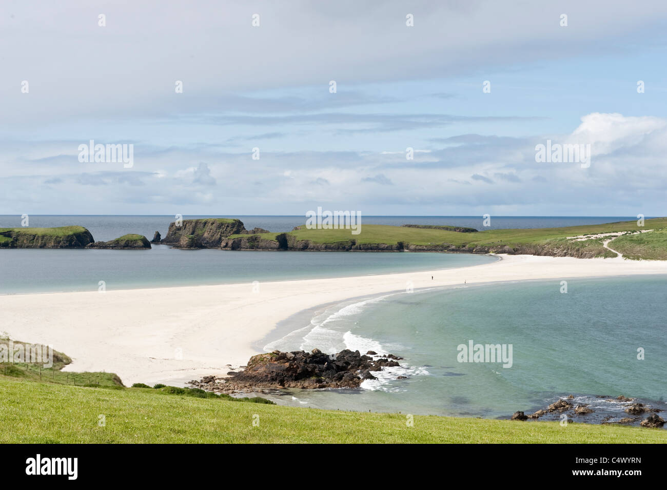 500m long tombolo connects St Ninian’s Isle with mainland Shetland ...