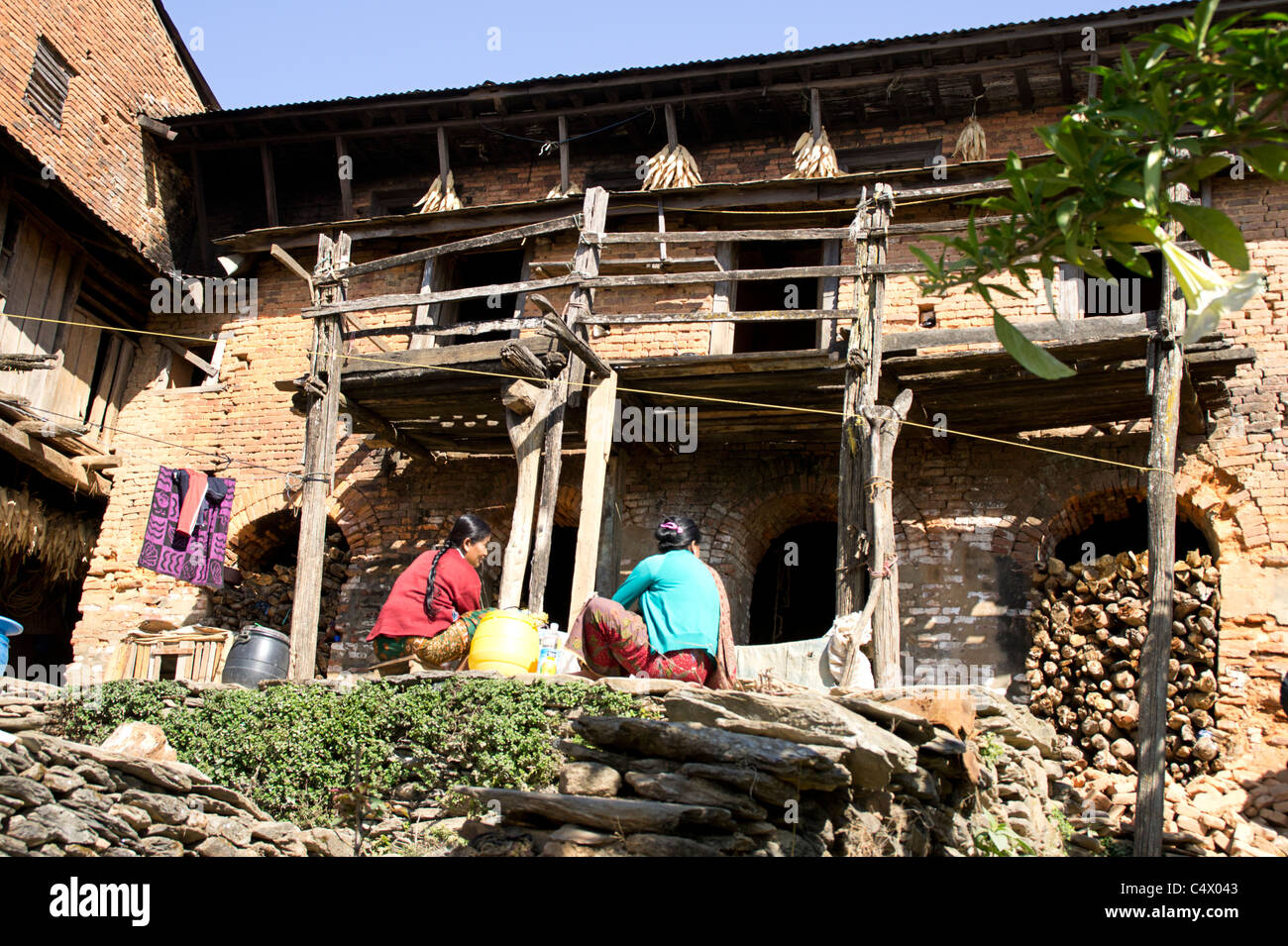 Traditional nepalese house hi-res stock photography and images - Alamy