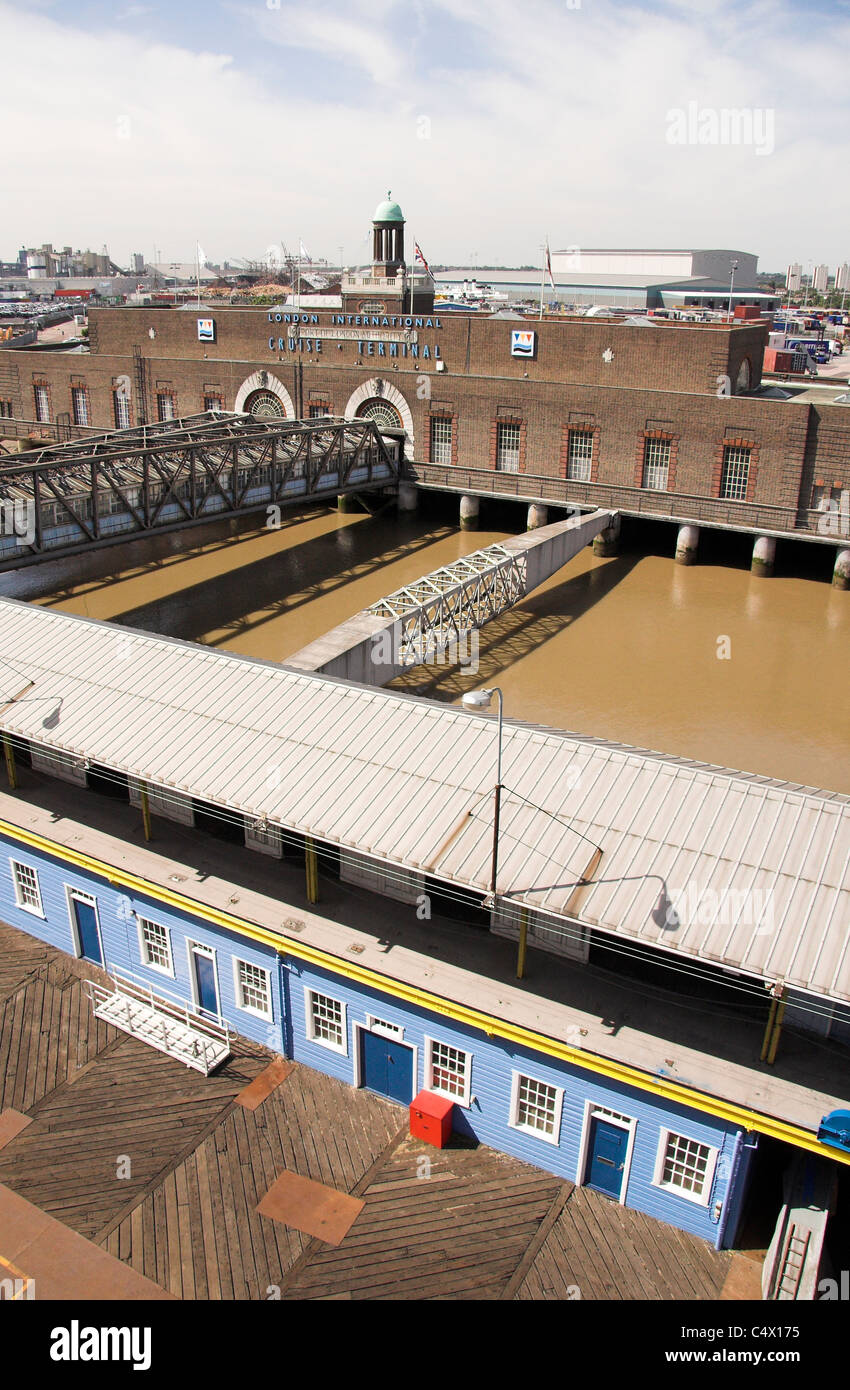 Tilbury Dock London High Resolution Stock Photography and Images - Alamy