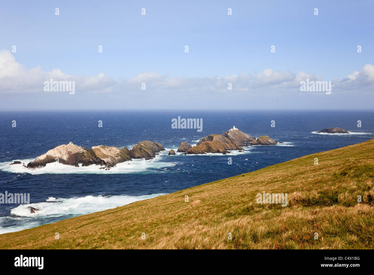 Muckle flugga unst lighthouse hi-res stock photography and images - Alamy