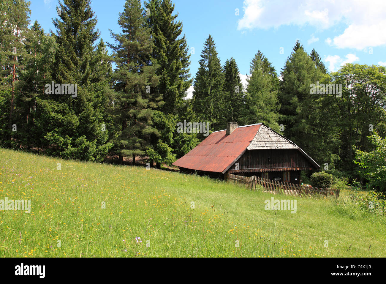 Garden old german farmhouse hi-res stock photography and images - Alamy