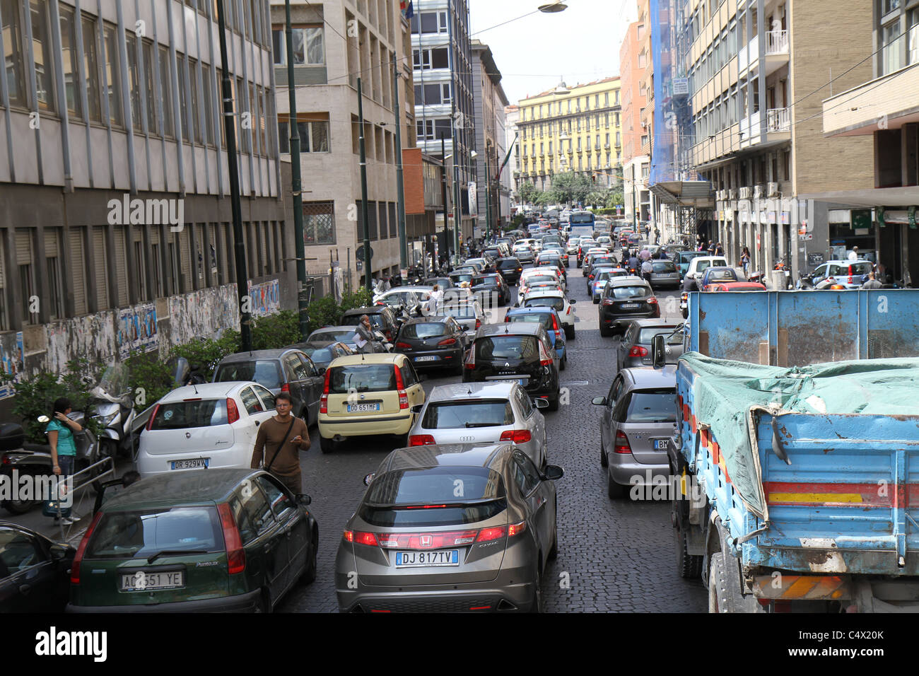 Traffic jam italy hi-res stock photography and images - Alamy