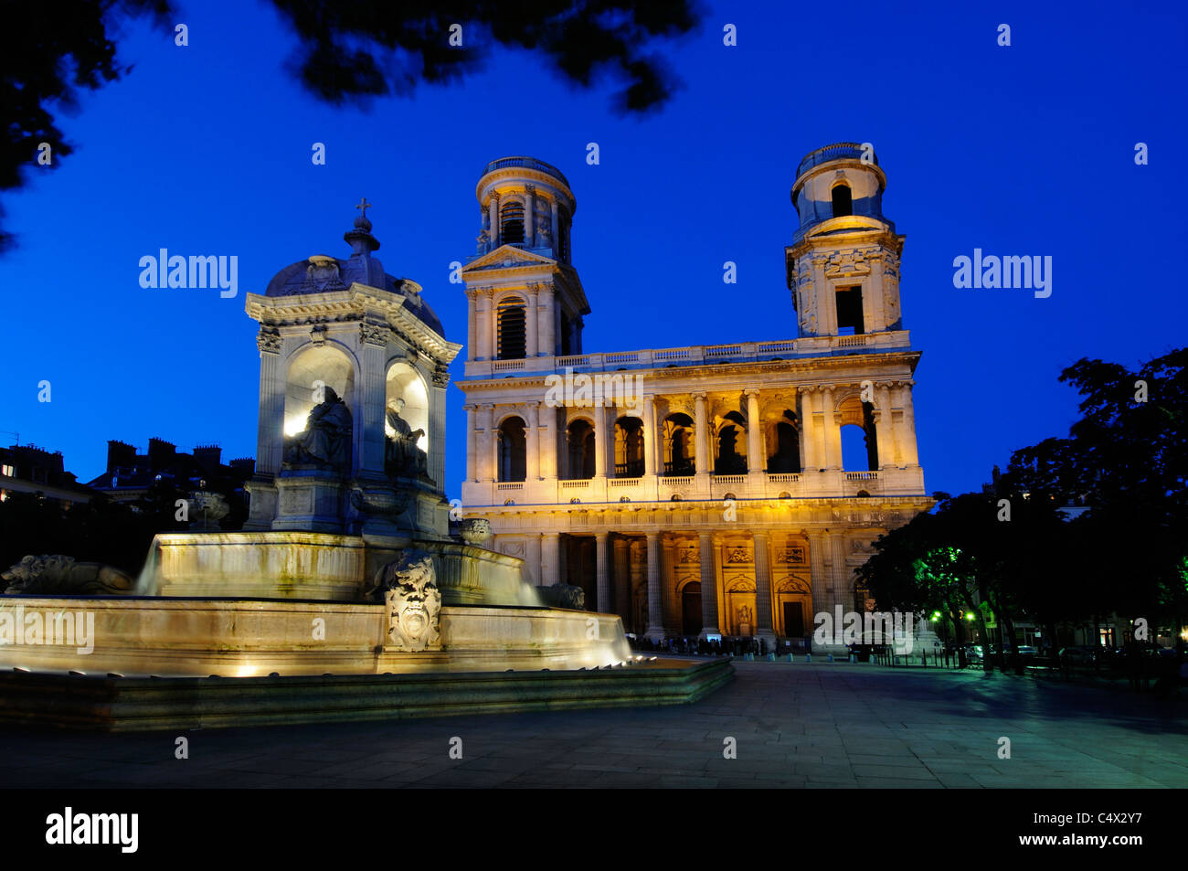 Saint Sulpice church at night Stock Photo - Alamy