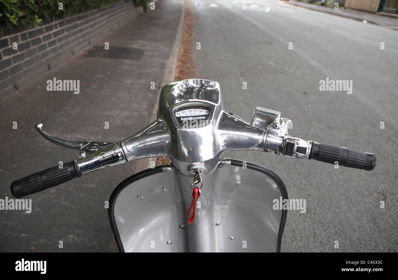 Scooter indicator hi-res stock photography and images - Alamy