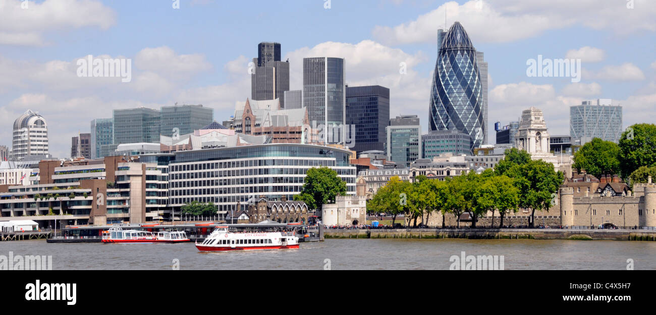 London cityscape skyline hi-res stock photography and images - Alamy